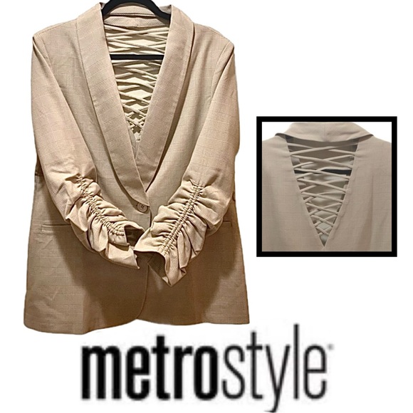 metrostyle | Jackets & Coats | Nwot Metrostyle Blazer Open Strappy Back ...